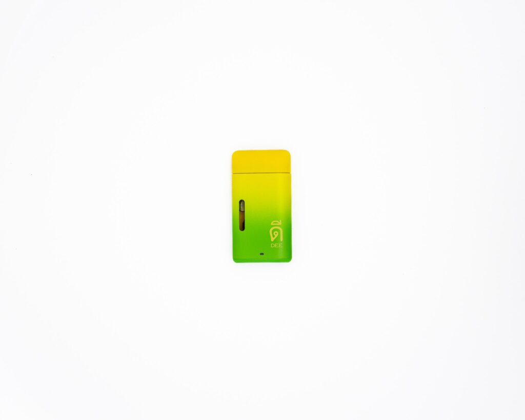 DEE THAI - DISPOSABLE VAPE CARTS - THAI STICK - 2GM (2000MG) - Gotham ...